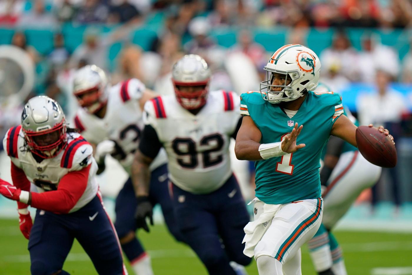 Omar Kelly: After Dolphins’ video goes viral, is Tua’s arm drawing too ...