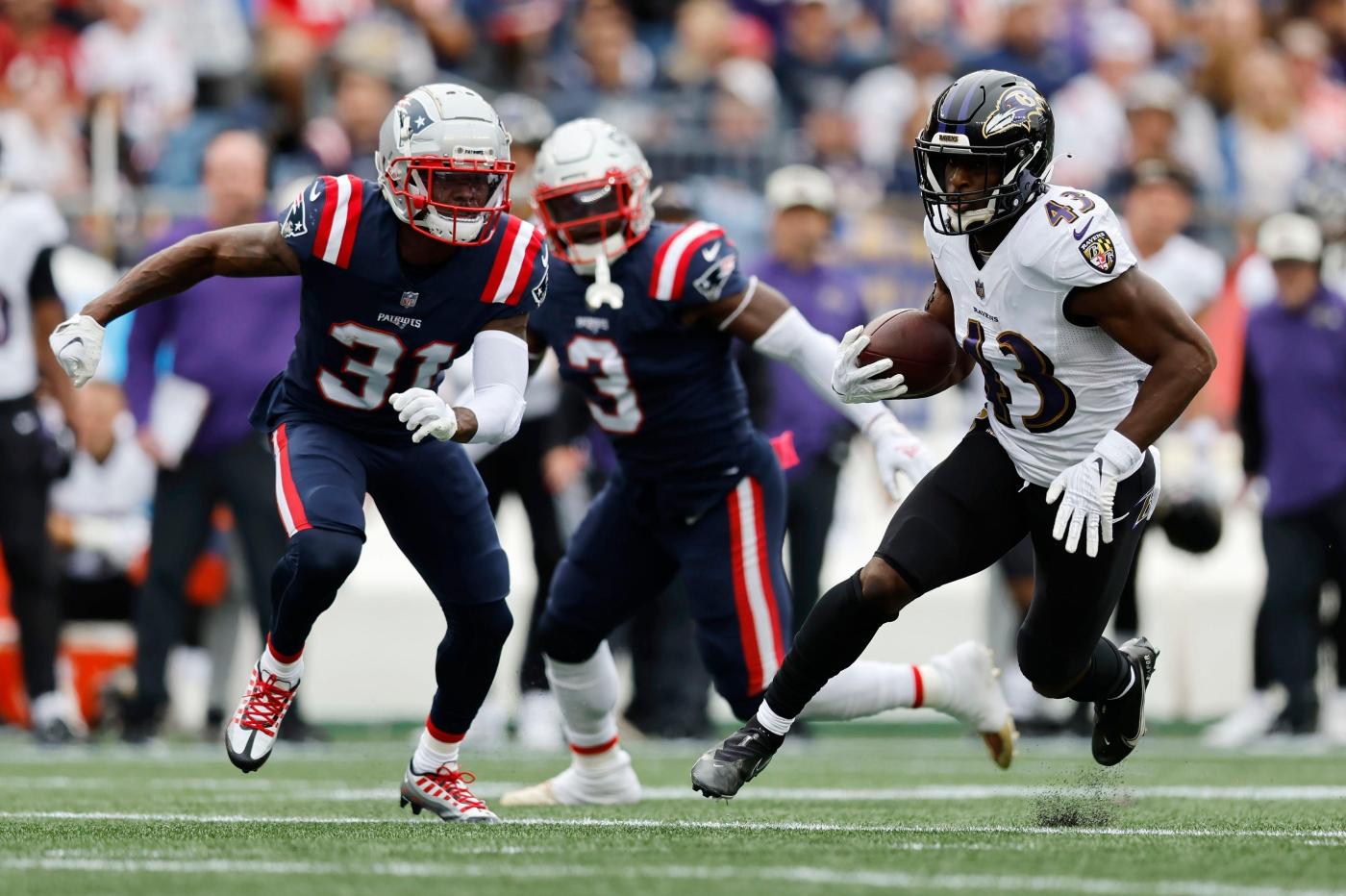 Ravens OT Patrick Mekari, DT Michael Pierce, OLB Justin Houston absent ...