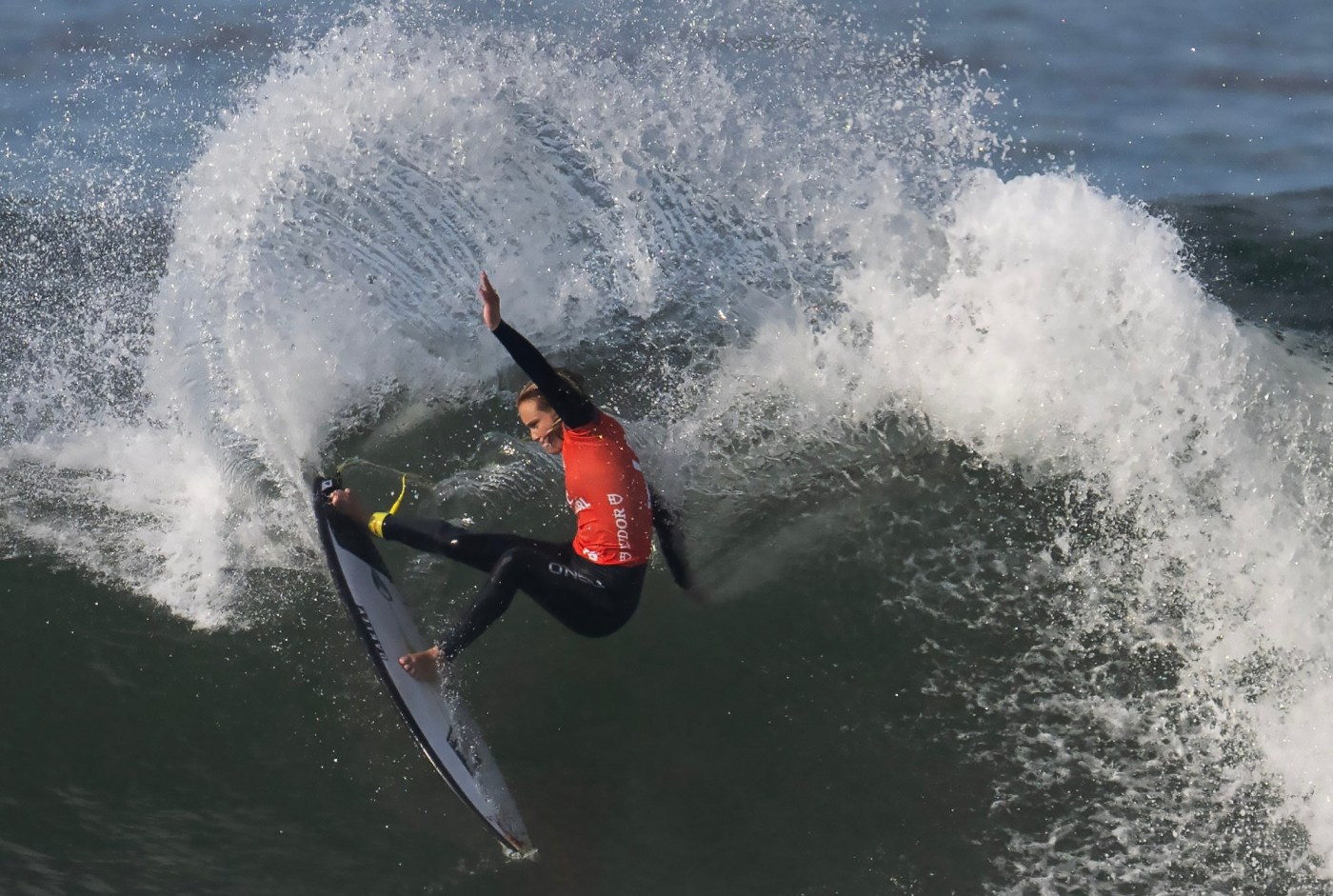 Teen surf phenom Simmers, of Oceanside, named “Rookie of the Year ...